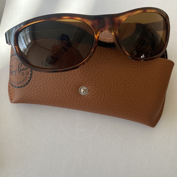 Ray-Ban | Accessories | Brown Raybans Medium Size Brand New | Poshmark